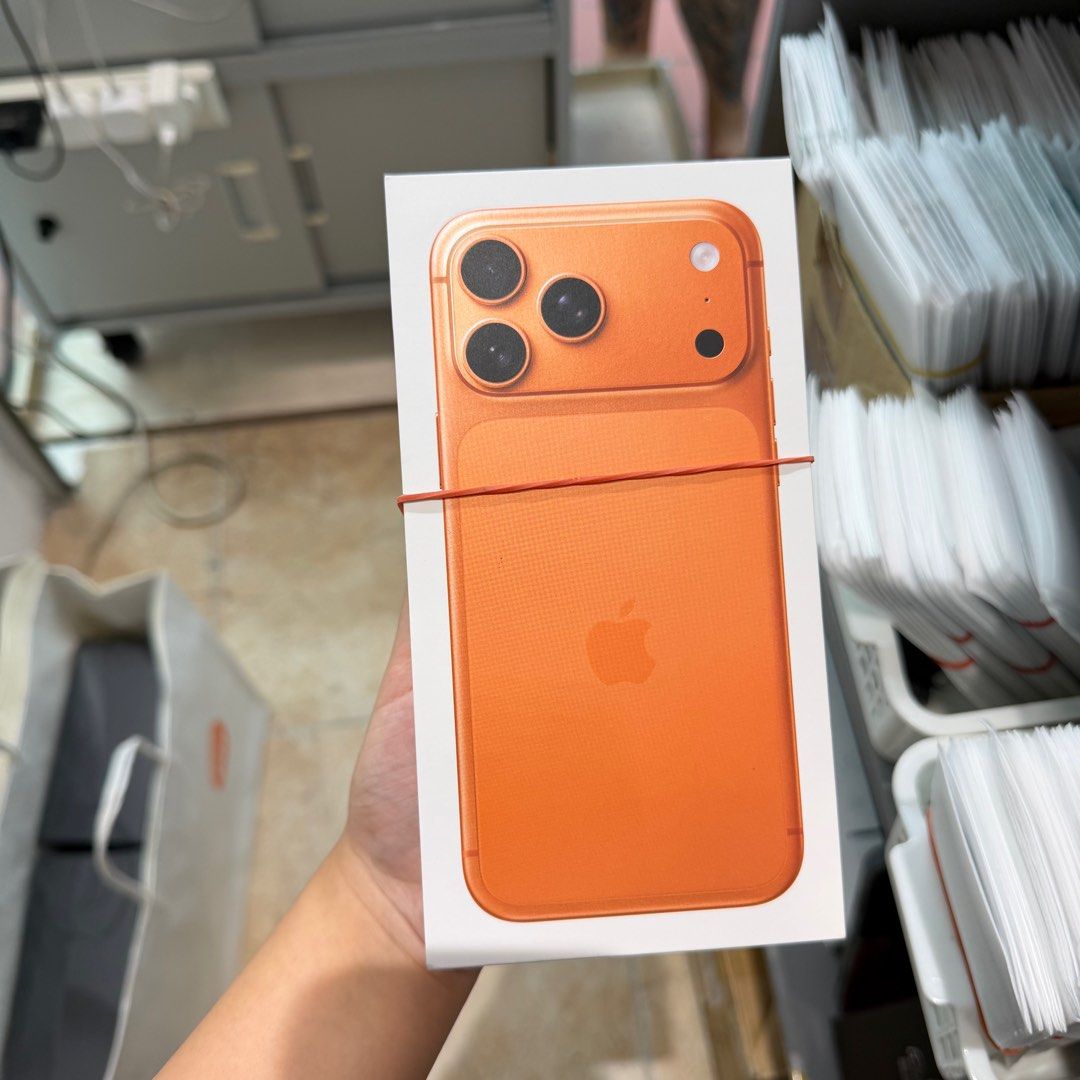 iPhone 17 Pro Max 512GB Cosmic Orange, Mobile Phones & Gadgets, Mobile ...