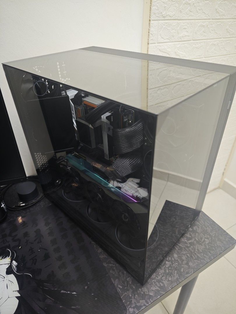 Lian Li O11 Vision Compact PC Case, Computers & Tech, Desktops on Carousell