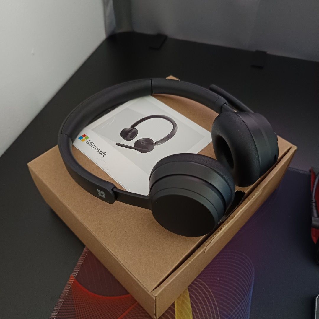 Microsoft Teams Headset, Audio, Headphones & Headsets on Carousell