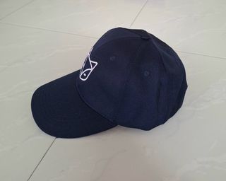 F1 limited edition cap (2025), Men's Fashion, Watches & Accessories ...