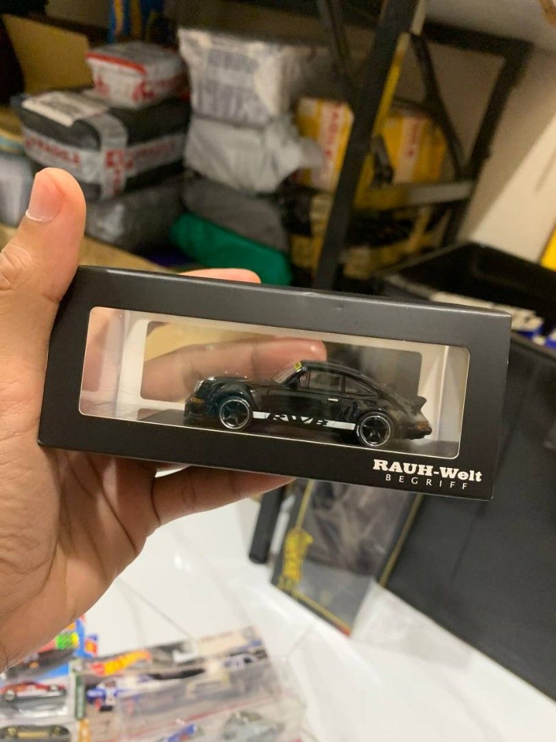 RAUH-Welt BEGRIFF Porsche 930 DUCKTAIL Diecast Model, Hobbies & Toys ...