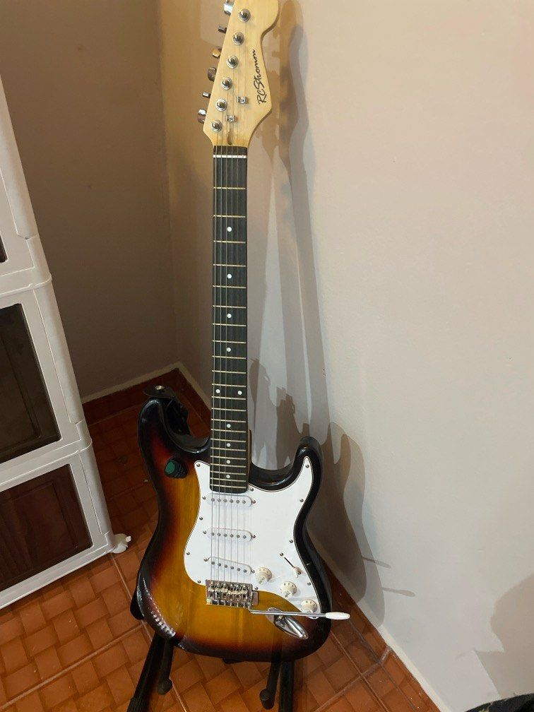 Trade/Buy RC Stromm Electric Guitar with Portable Mini Amps (Open for ...
