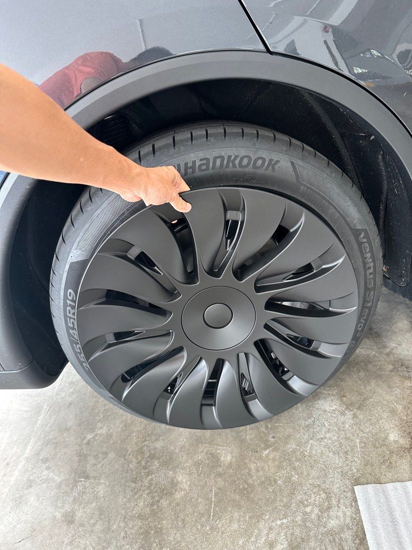 Tesla Model Y wheel covers, Car Accessories, Tyres & Rims on Carousell