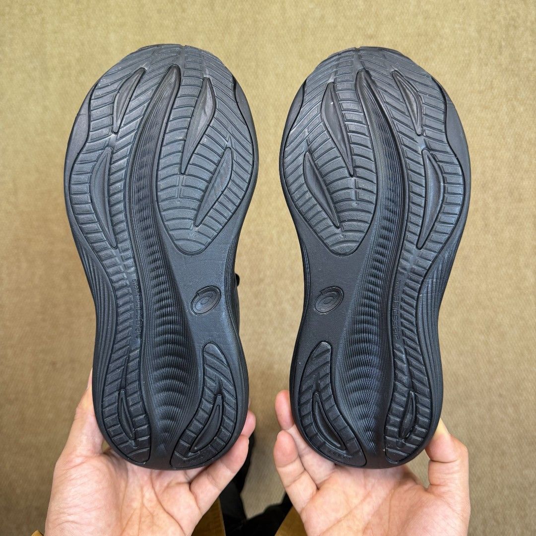 Asics Gel-Nimbus 27 1011B958-001, 男裝, 鞋, 便服鞋 - Carousell