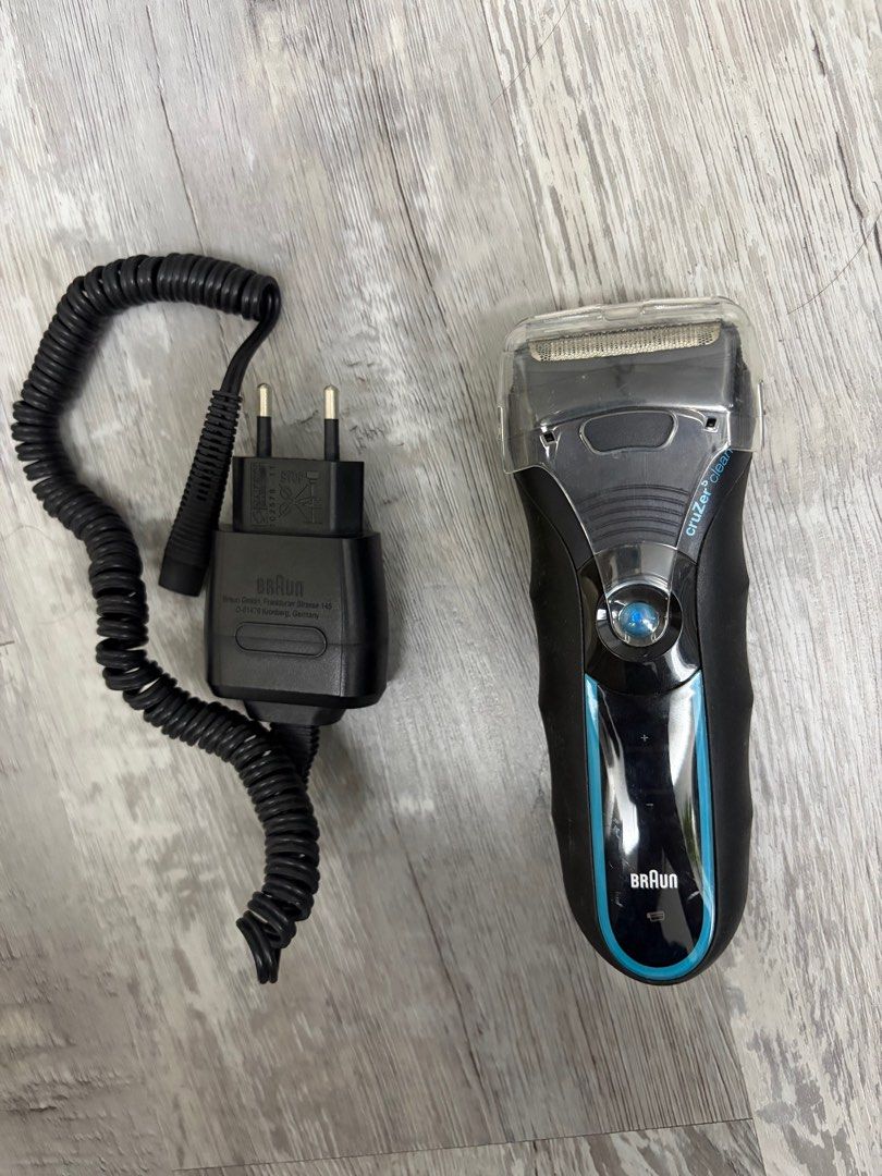 Braun brand Shaver (cruzer 5 clean), Furniture & Home Living, Bathroom ...