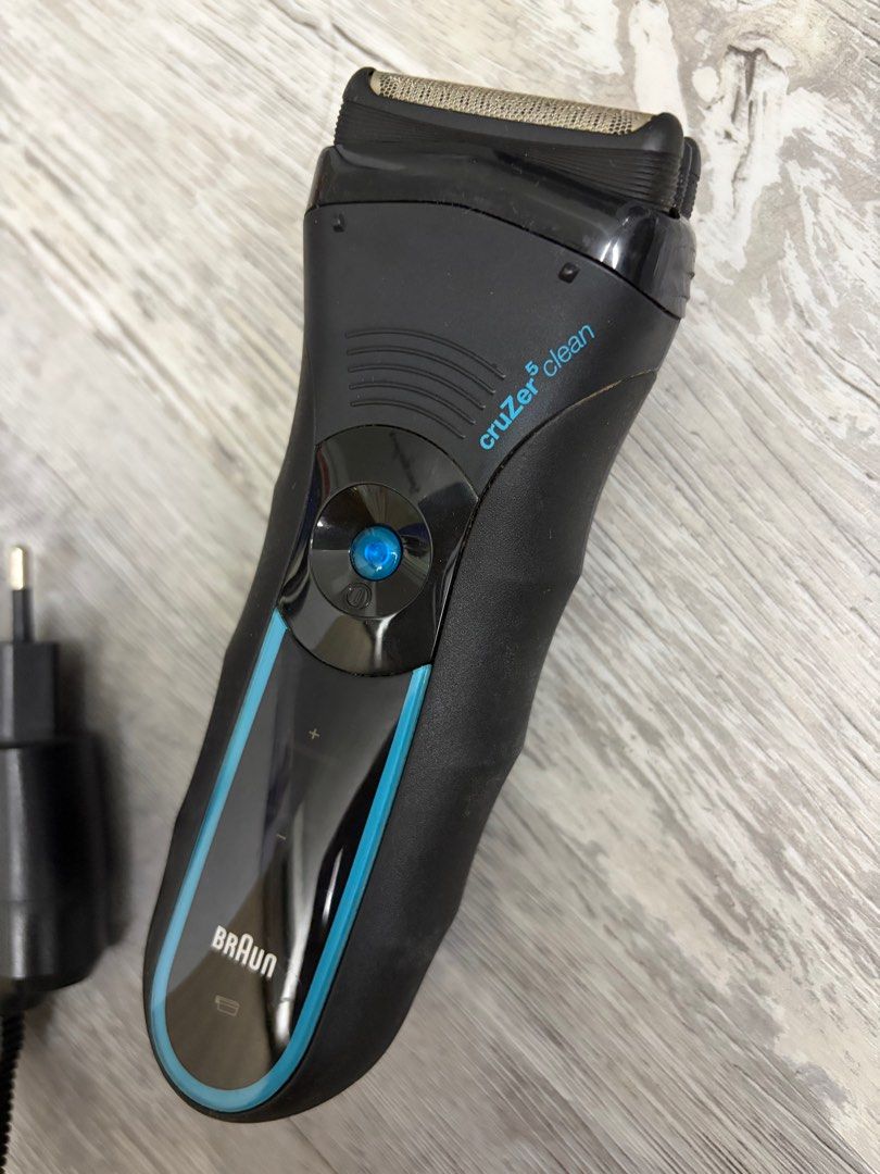 Braun brand Shaver (cruzer 5 clean), Furniture & Home Living, Bathroom ...