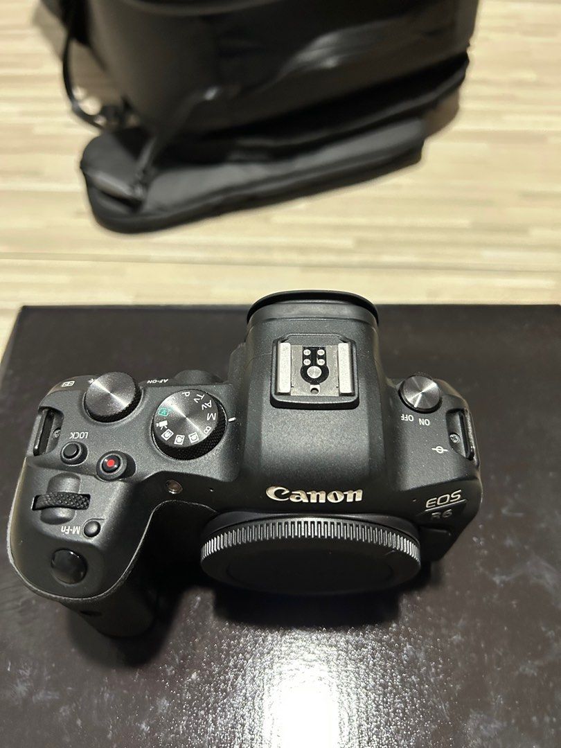 Canon EOS R6 Mirrorless Camera, Photography, Cameras on Carousell
