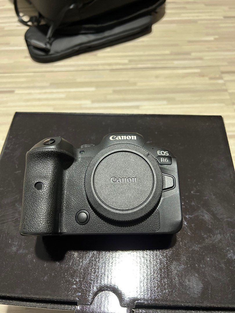 Canon EOS R6 Mirrorless Camera, Photography, Cameras on Carousell