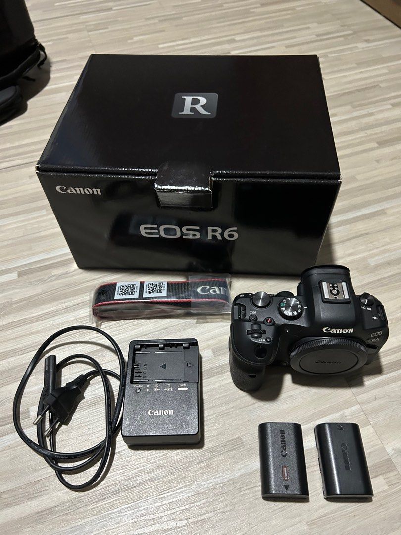 Canon EOS R6 Mirrorless Camera, Photography, Cameras on Carousell