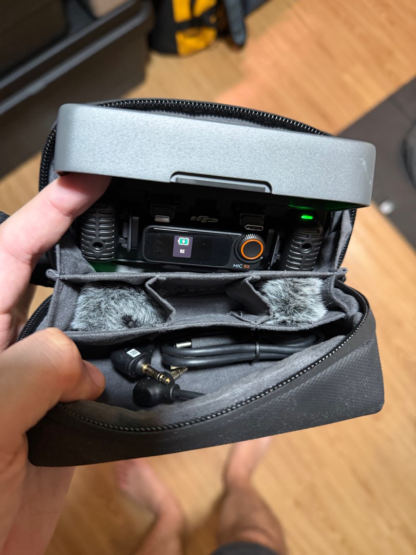 DJI Mic 2 Wireless Microphone System, Audio, Microphones on Carousell