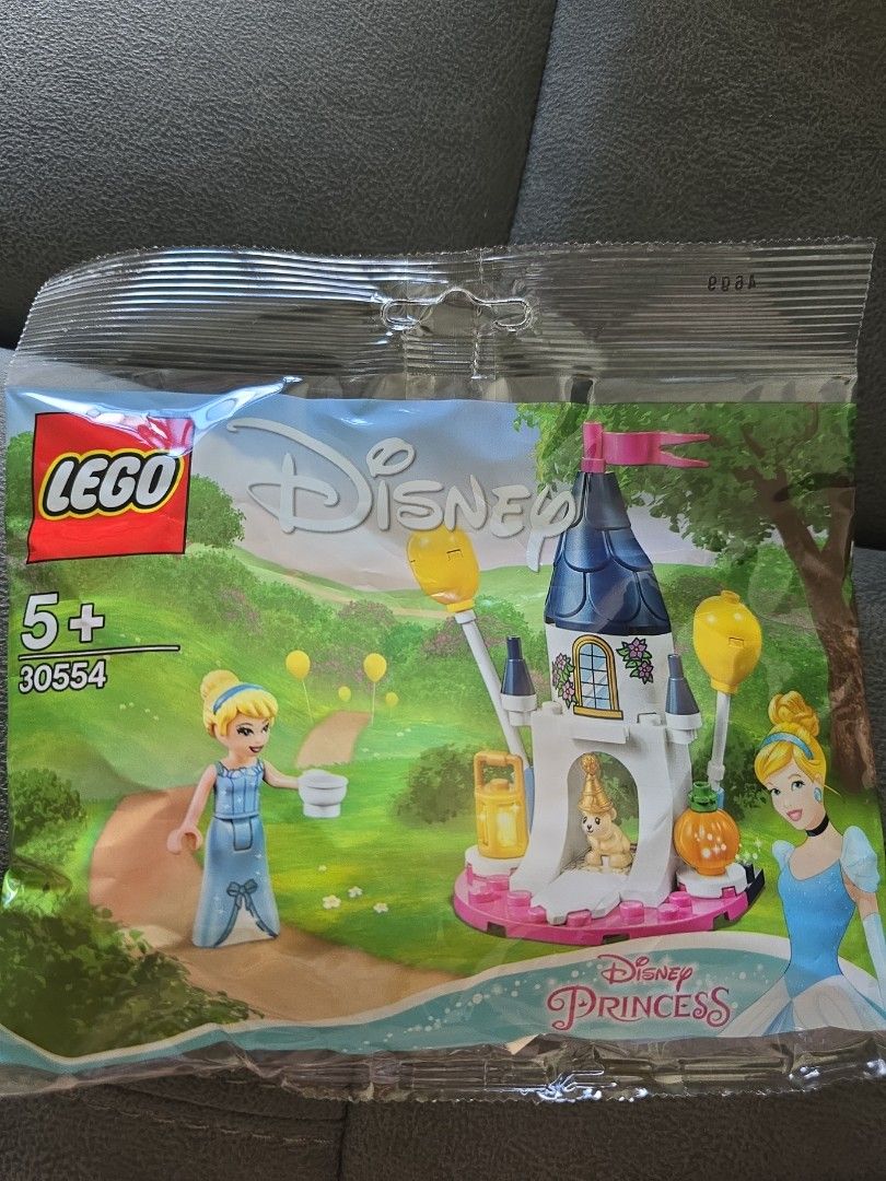 LEGO Disney Princess Cinderella's Castle 30554, Hobbies & Toys, Toys ...