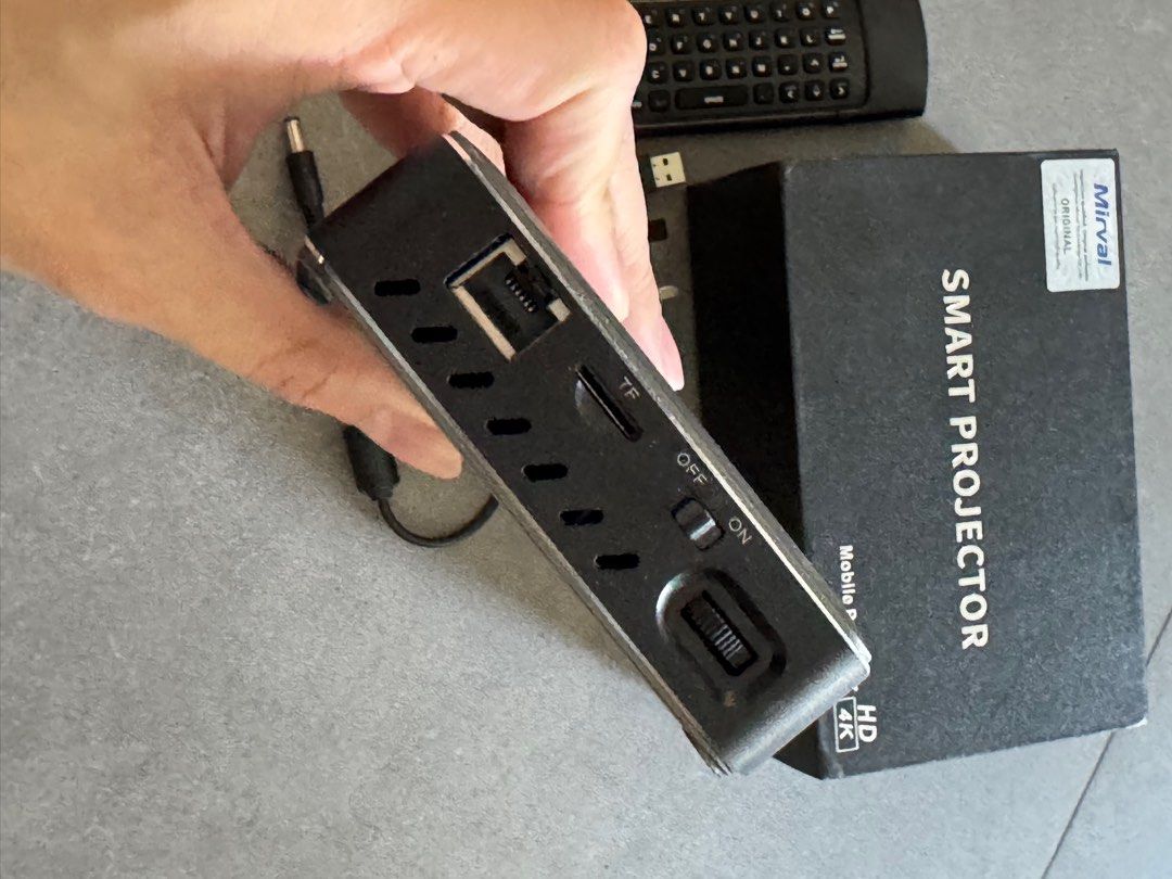 Mirval smart projector, TV & Home Appliances, TV & Entertainment ...