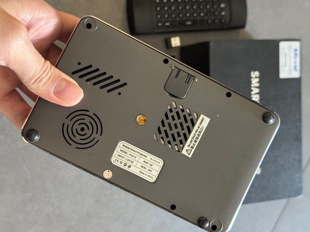 Mirval smart projector, TV & Home Appliances, TV & Entertainment ...