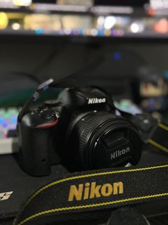 Nikon D5600 Body (defective lens), Photography, Cameras on Carousell