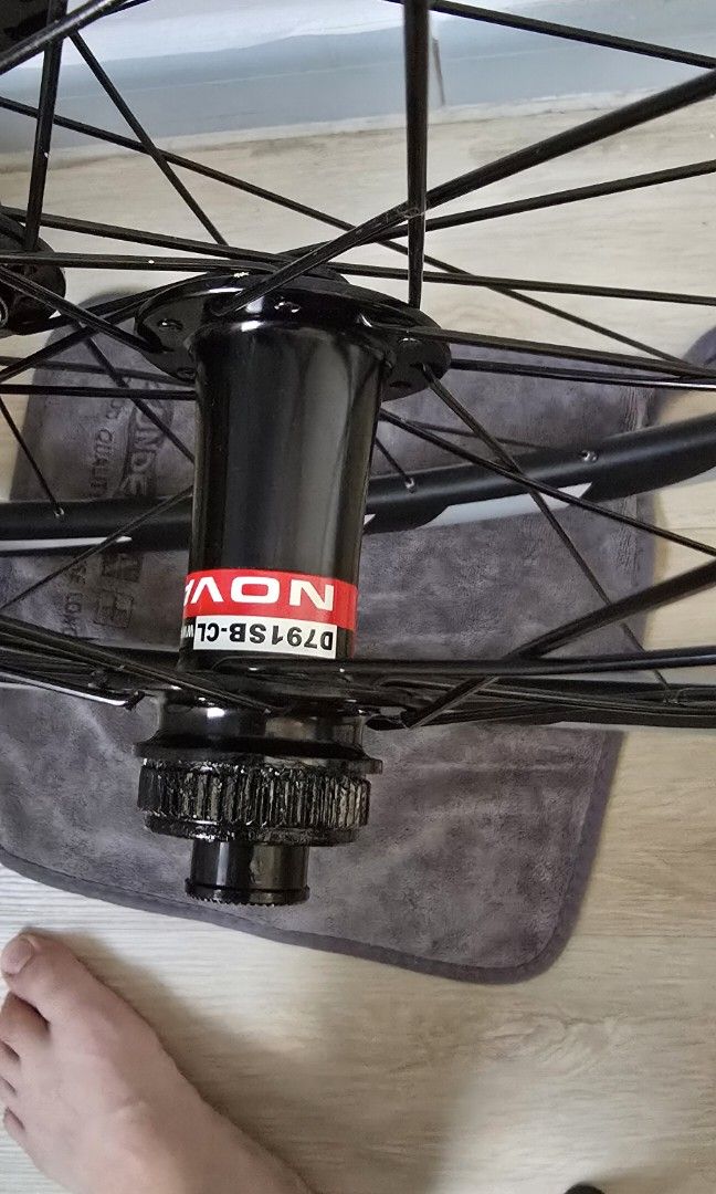 Novatec thru alxe 700c wheelset with shimano 160mm disc rotor, koozer ...