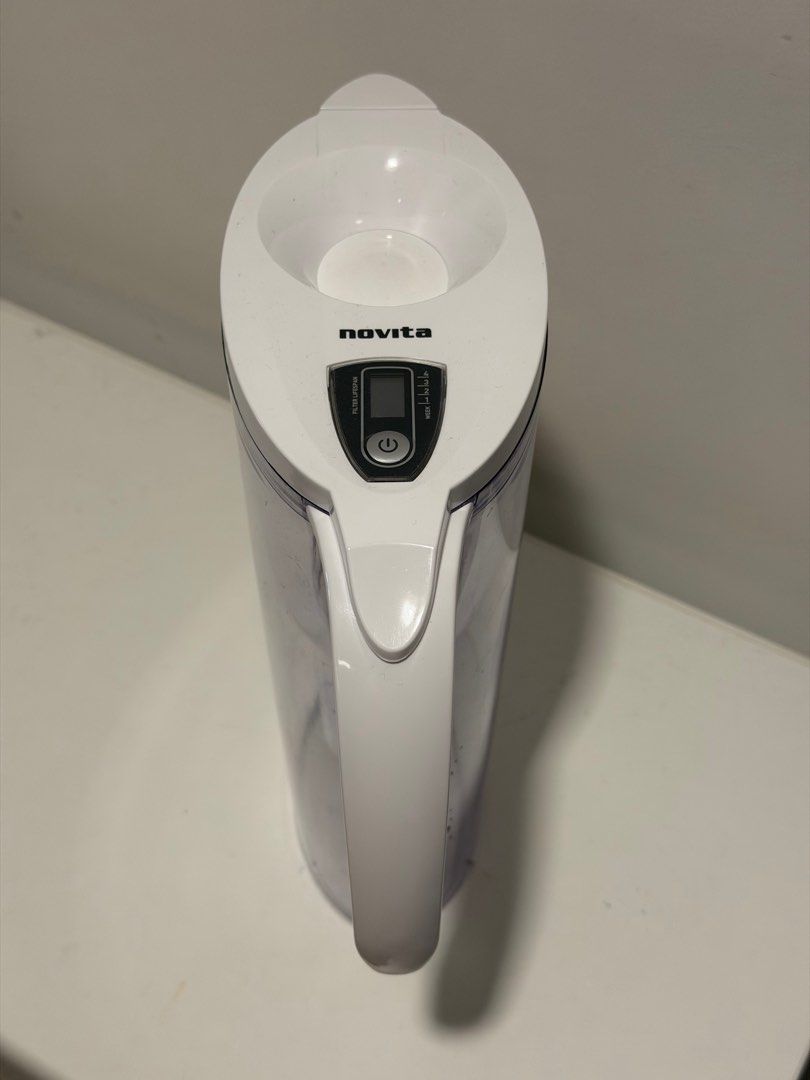 Novita Water Filter Pitcher with Digital Indicator, TV & Home ...