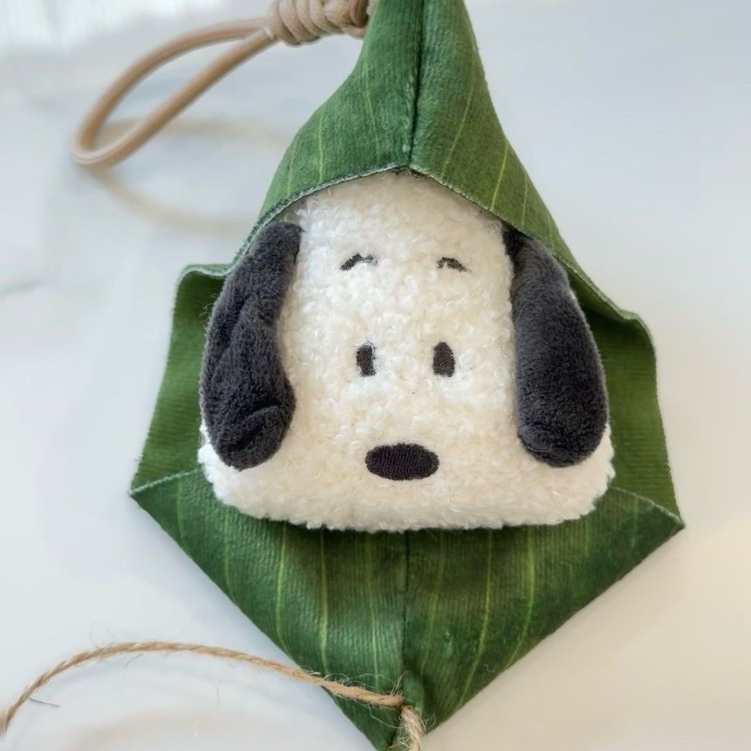 Peanuts Snoopy Dragon Boat Festival Zongzi Plush Charm, Hobbies & Toys ...