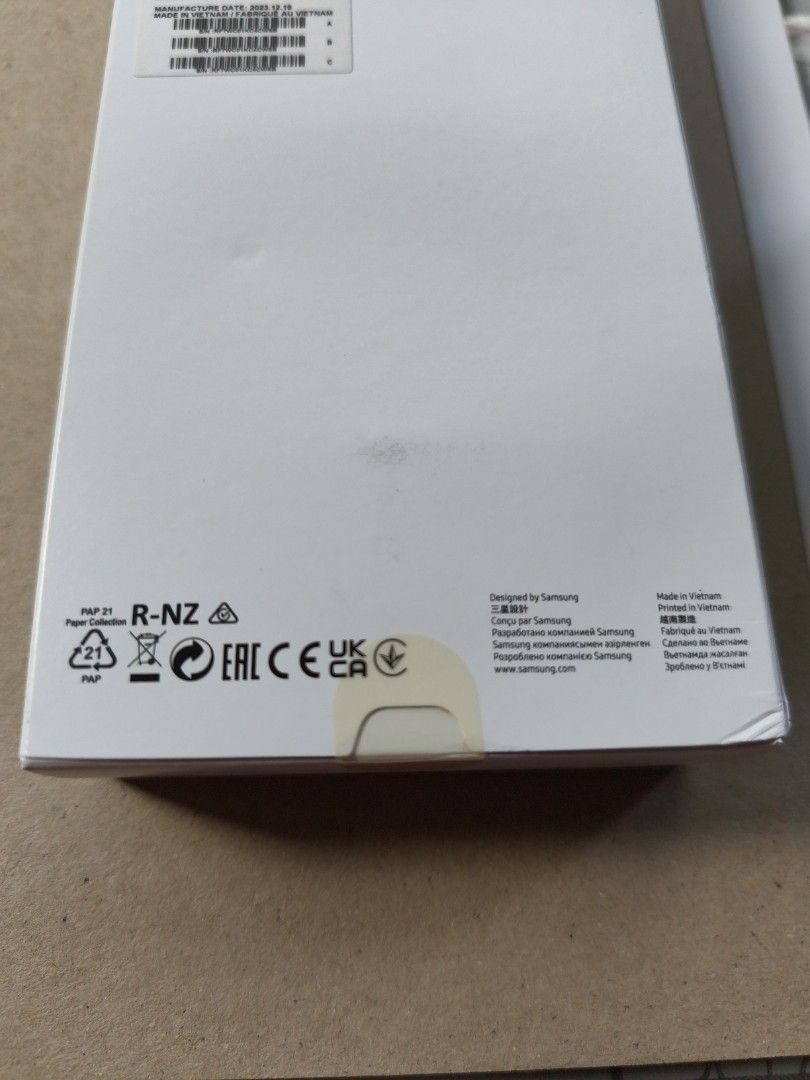 Samsung Super Fast Wireless Charger Duo, Mobile Phones & Gadgets ...