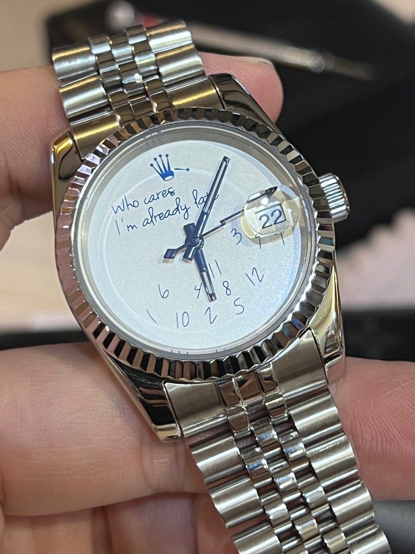 Seiko mod custom date just watched, Men's Fashion, Watches ...