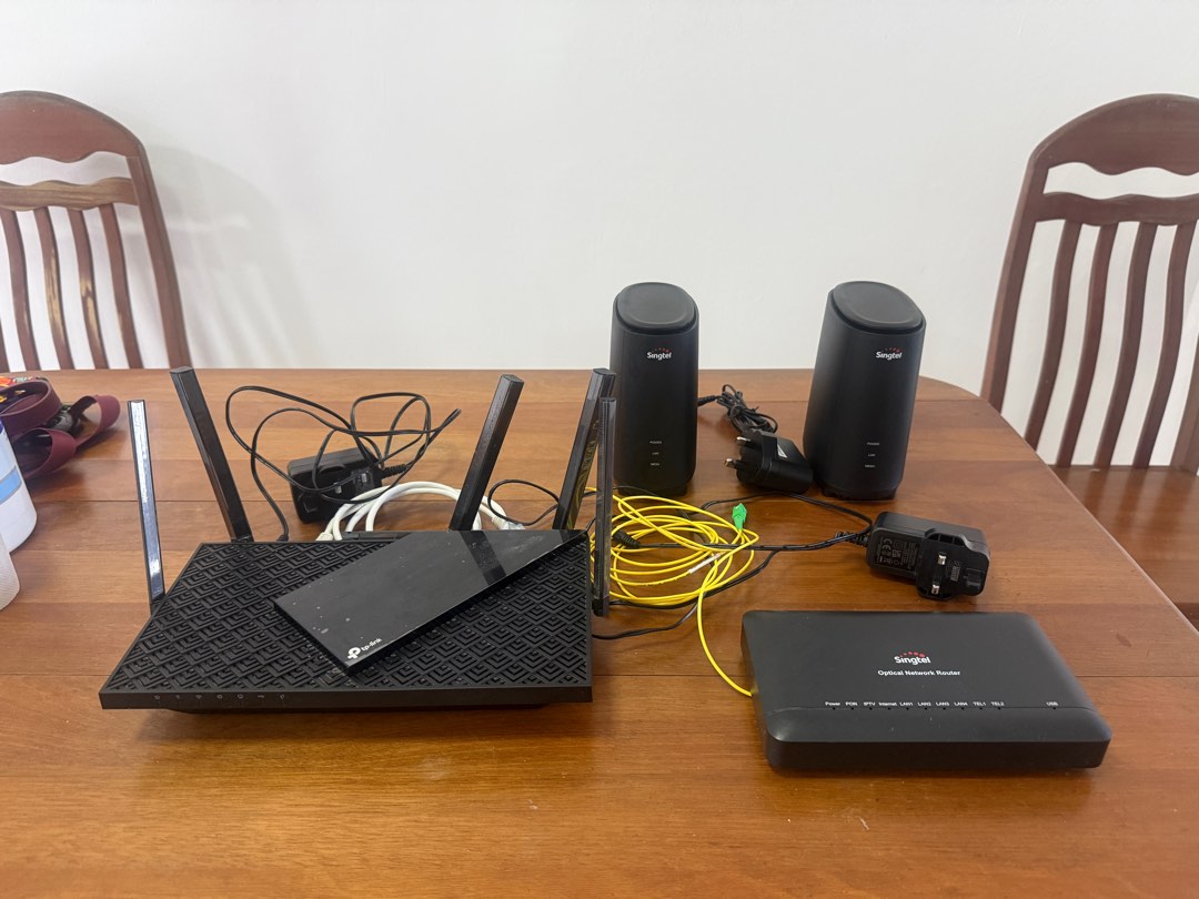 WiFi Router TP-Link Archer AX72 (AX5400 Wi-Fi 6 Router), modem, and 2 ...