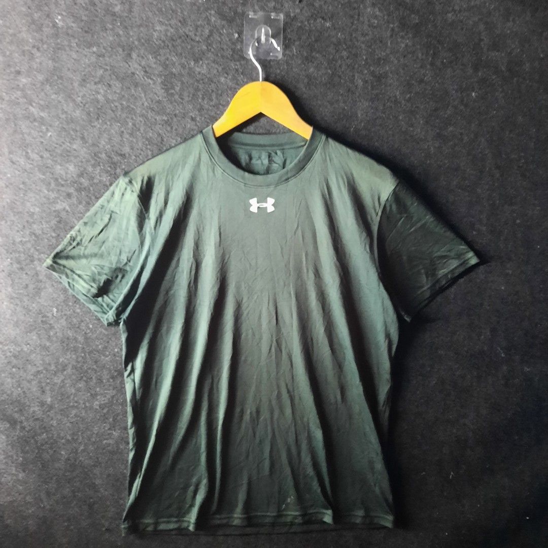 Under Armour Center Jersey, Men's Fashion, Activewear on Carousell