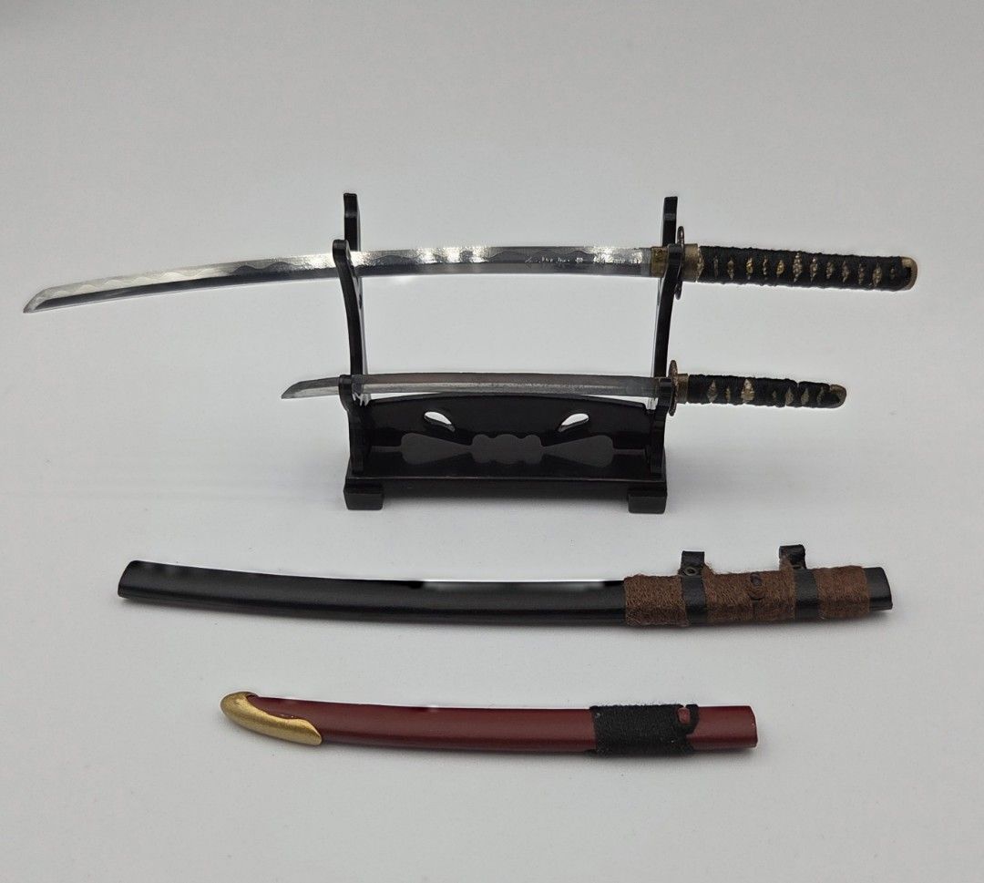 1/6 scale Poptoys EX-026 Last Samurai Katana & Wakizashi of Nathan ...