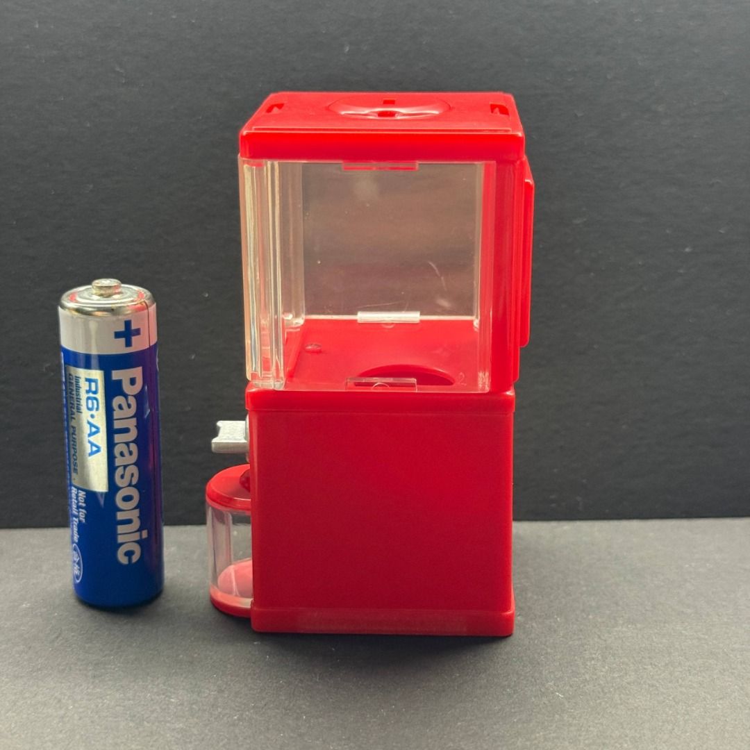 Stasto Miniature Gashapon Machine Red with Green Balls Gashapon ...