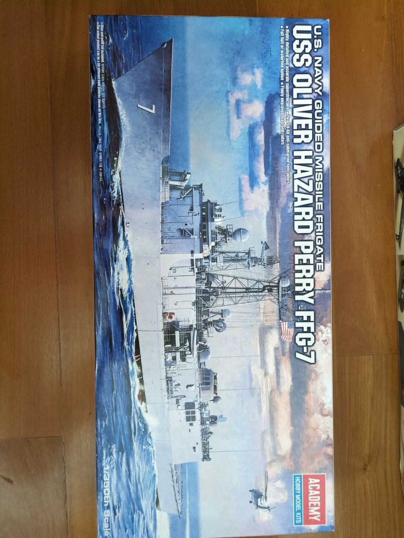 Academy Oliver Hazard Perry FFG-7 Model 1/350, Hobbies & Toys, Toys ...