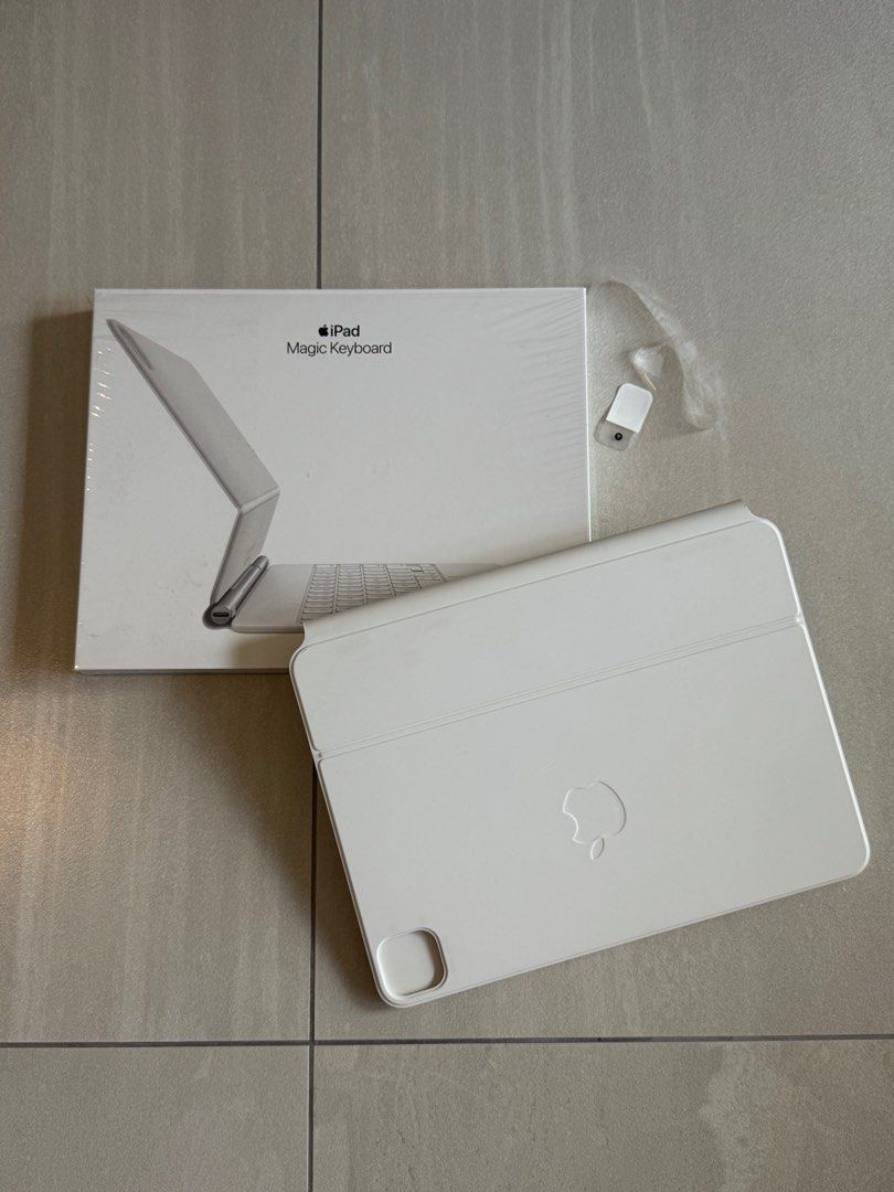 Apple Magic Keyboard for iPad 11-inch (White) M2, Computers & Tech ...