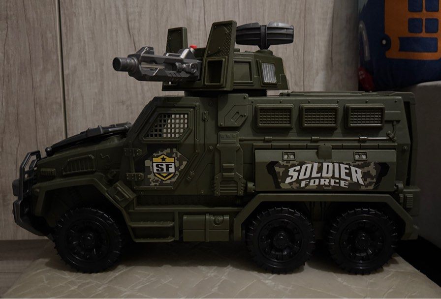 Army tanker (Almost New), Hobbies & Toys, Toys & Games on Carousell