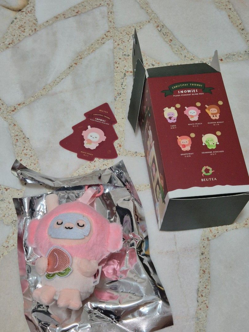 Beutea Snowie White Peach, Hobbies & Toys, Memorabilia & Collectibles ...