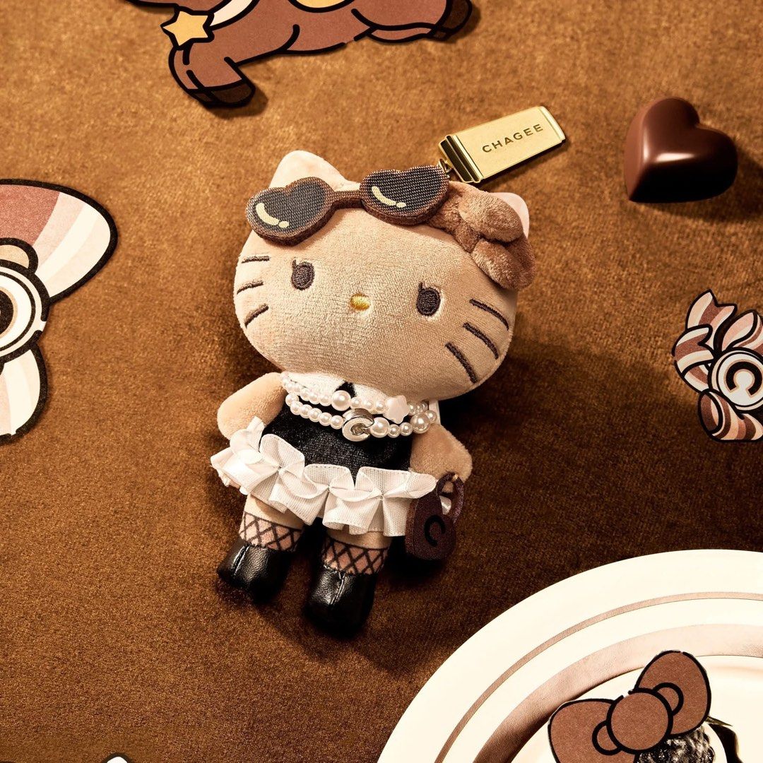 Chagee x Hello Kitty Collaboration, Hobbies & Toys, Memorabilia ...