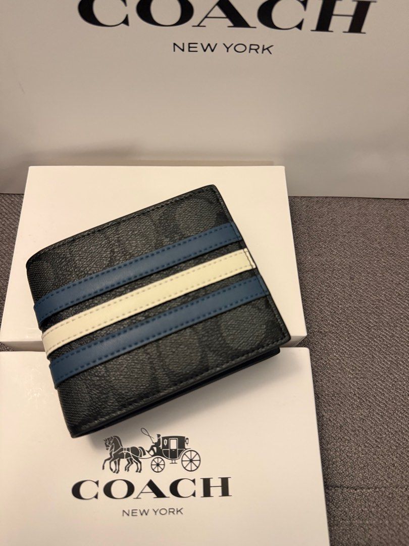 Coach Men's Wallet 💯 Pre Order, Luxury, Bags & Wallets on Carousell