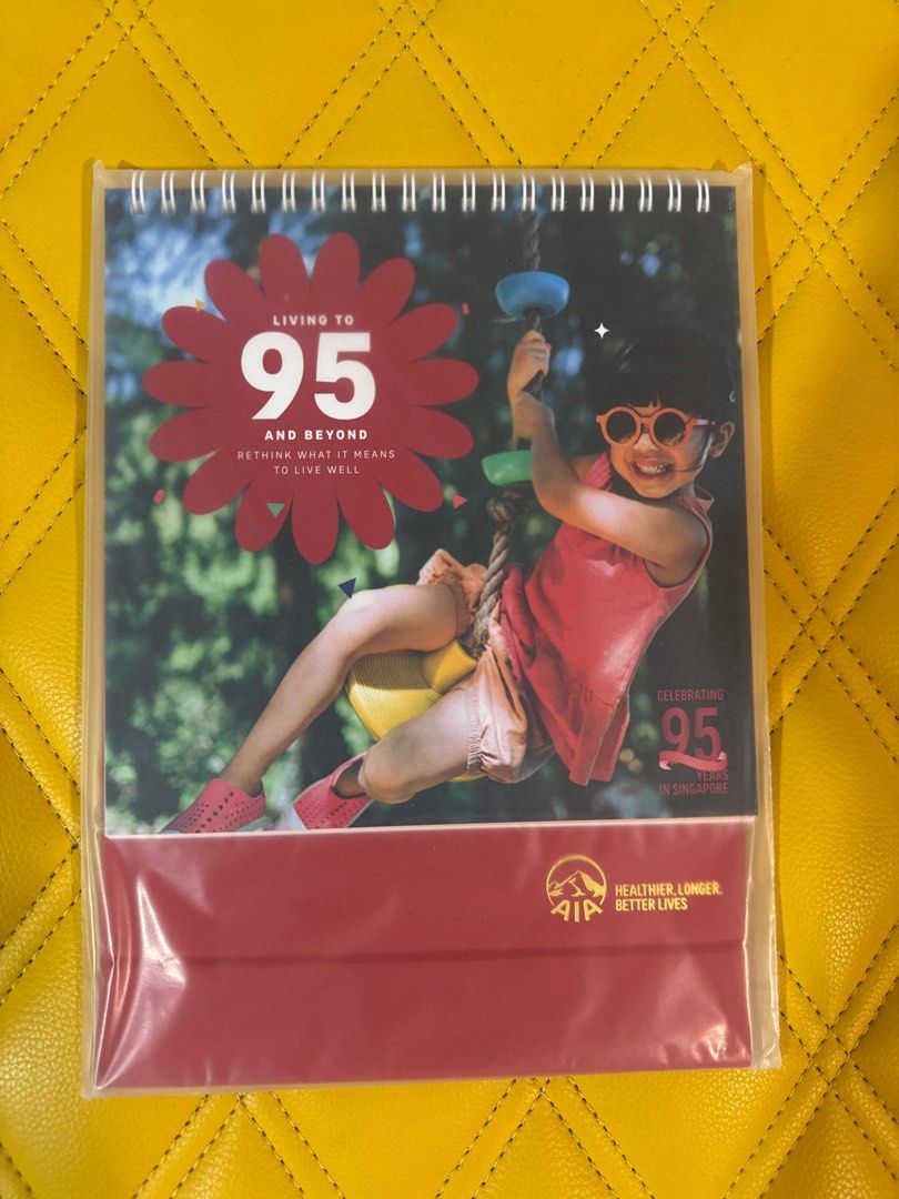 Desktop Calendar For Yr 2026, Everything Else on Carousell