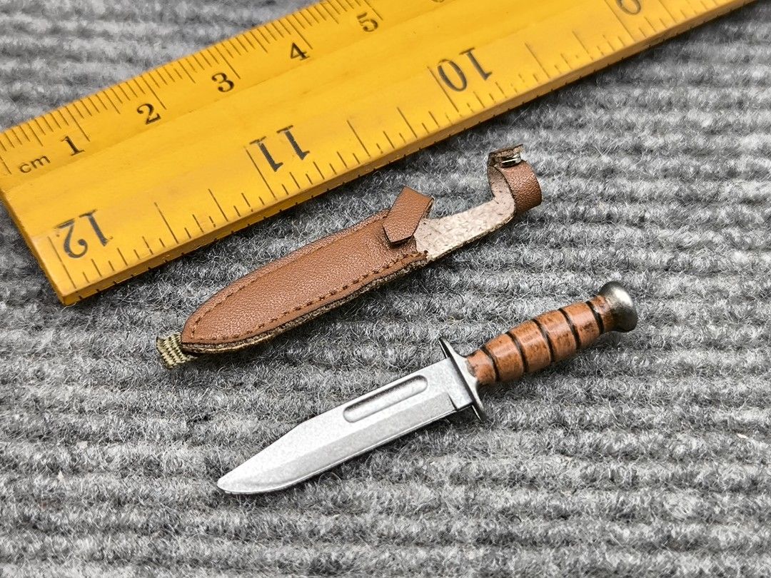 FLAGSET 73049 End Wat Ghost - ZIMO - Plastic Knife with Cover, Hobbies ...