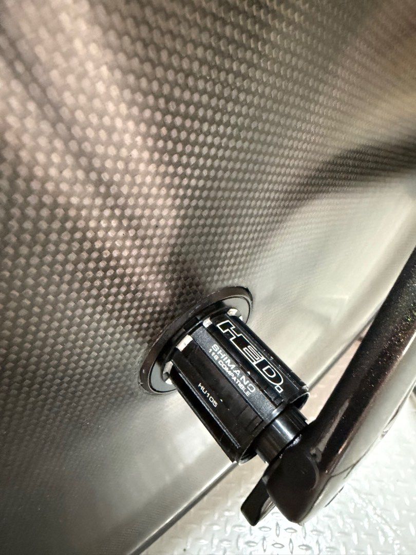 HED Carbon Fiber Disc Wheelset - Shimano Compatible, Sports Equipment ...