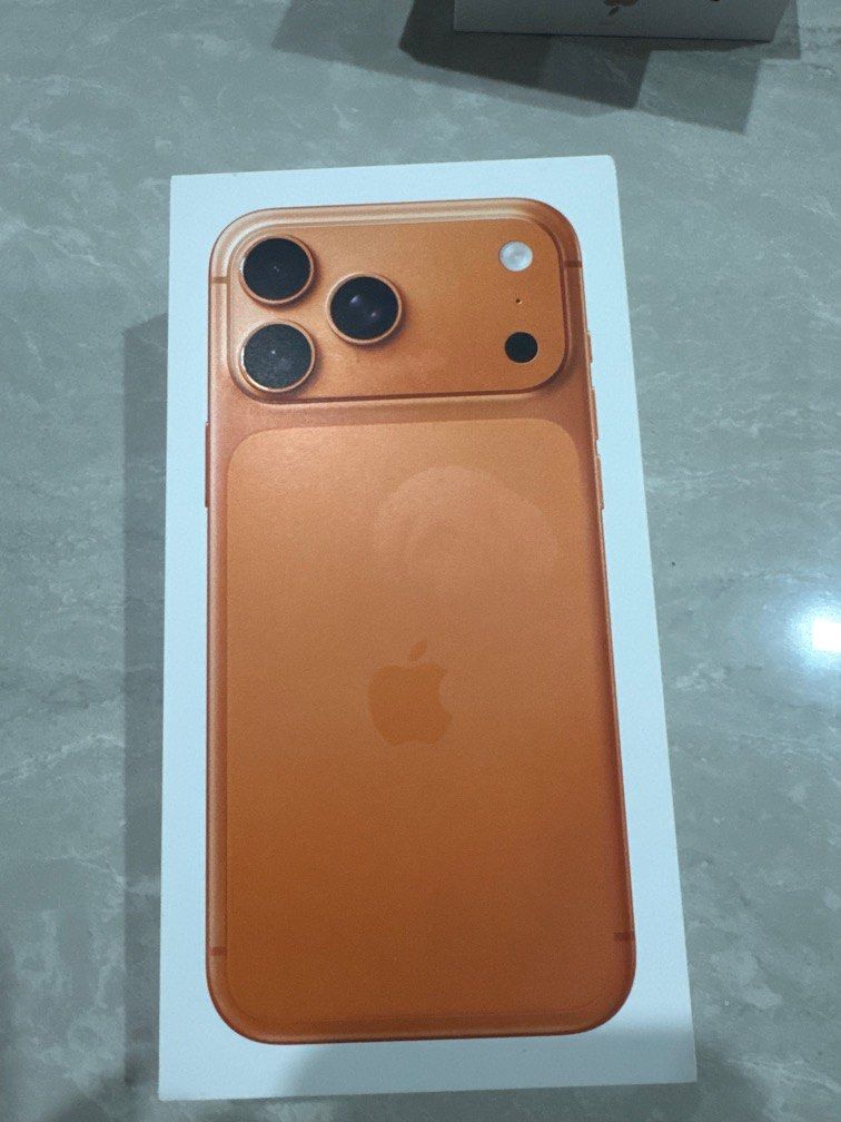 iPhone 17 Pro Max Cosmic Orange 256GB empty box, Mobile Phones ...