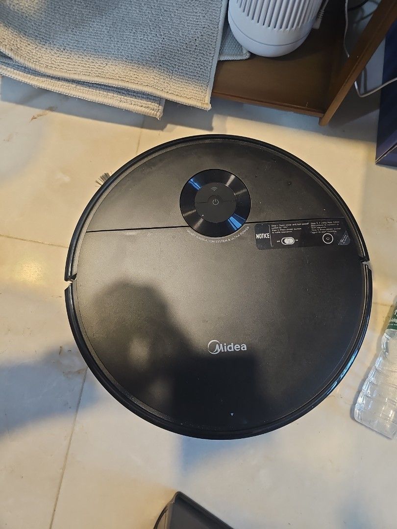 Robot Vacuum Cleaner midea, TV & Home Appliances, Vacuum Cleaner ...