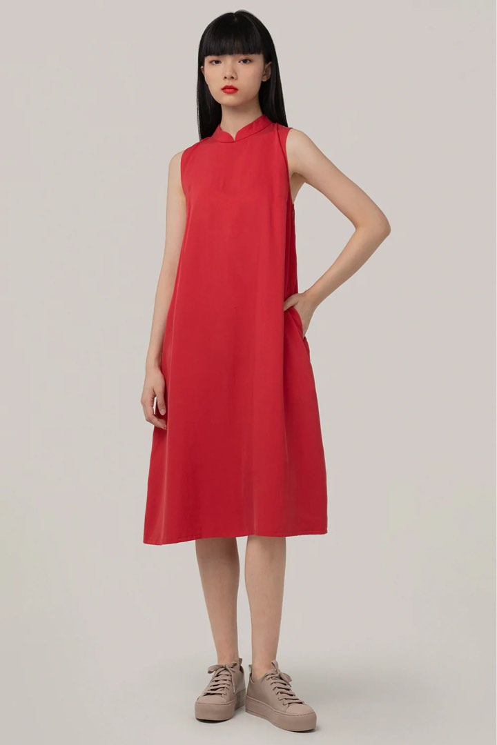 Sabrina Goh Louise dress mandarin collar red, Women's Fashion, Dresses ...