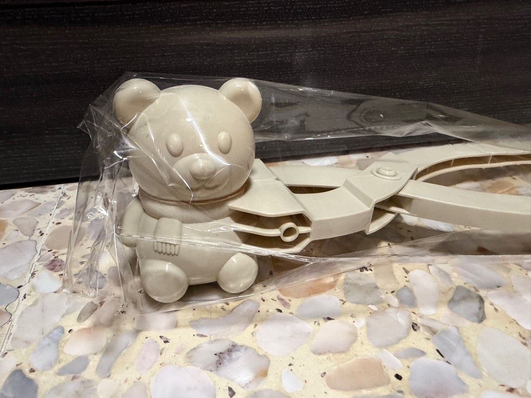 Snowball Teddy Bear maker, Hobbies & Toys, Toys & Games on Carousell