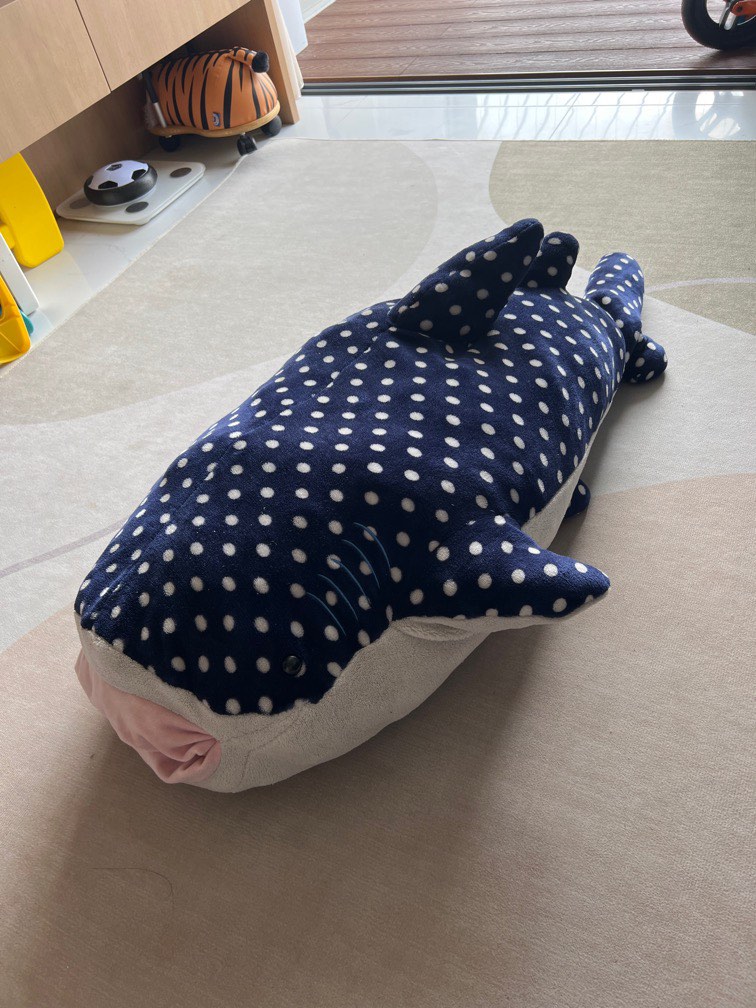 Soft toy whale, Hobbies & Toys, Toys & Games on Carousell