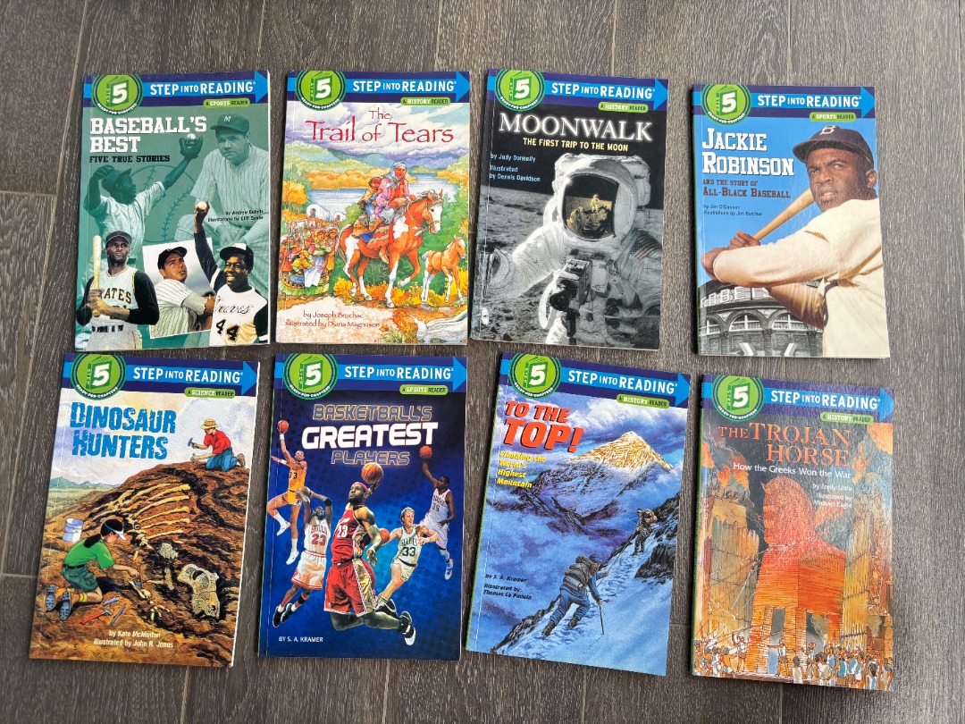 Step into Reading Level 5 Early Children Readers Books S$10, Hobbies ...