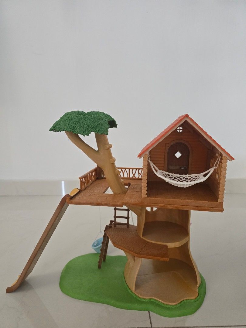 Sylvanian Families Log Cabin & Tree House Playsets, Hobbies & Toys ...