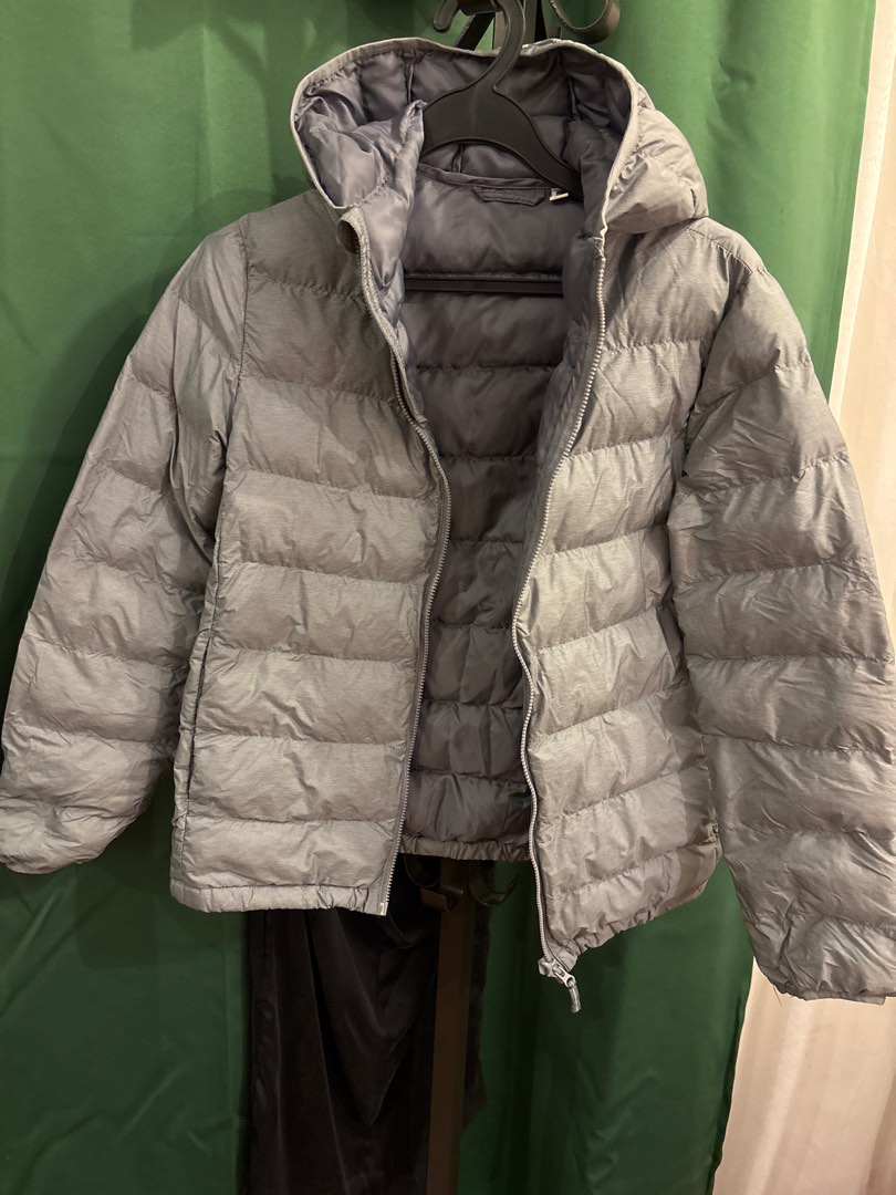 Uniqlo Light Pufftech Parka - Size 150, Babies & Kids, Babies & Kids ...
