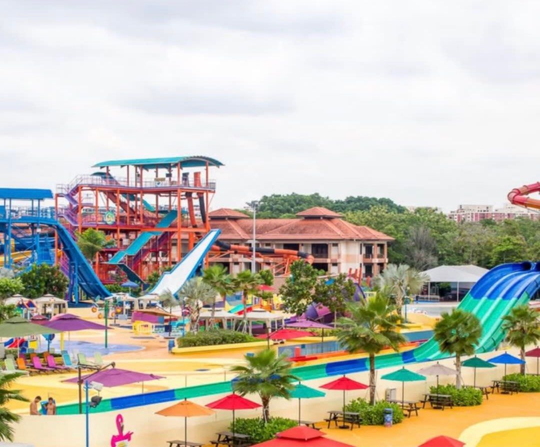 (1st Come 1st Serve!) (2 days passes) 4 x Wild Wild Wet (Adult & Child ...