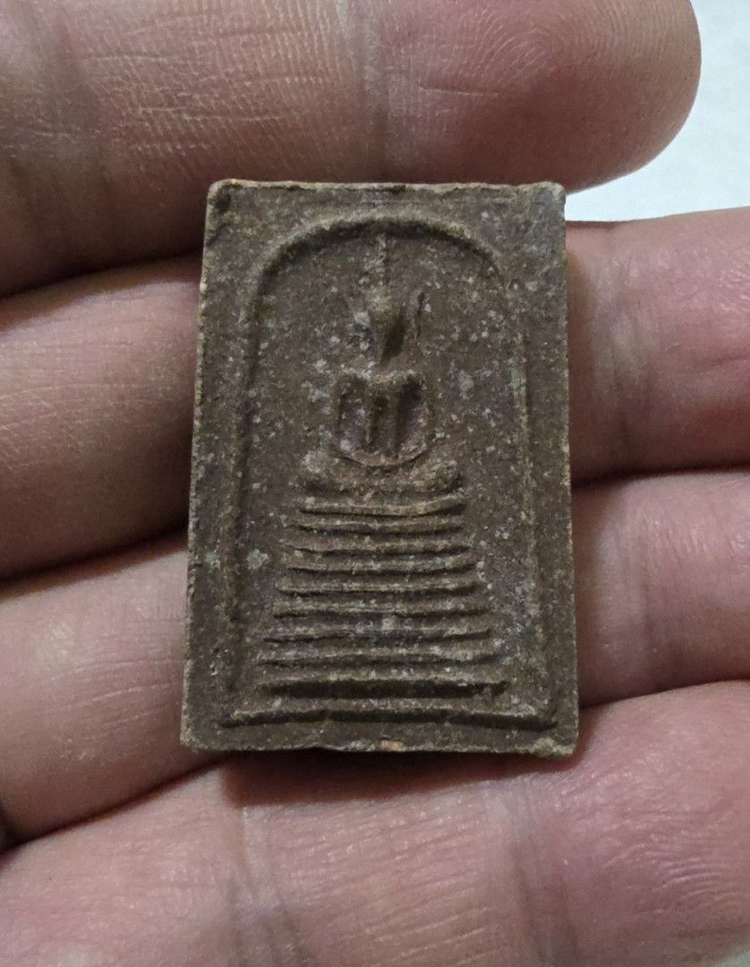 899 Nur Wahn Phra Somdej, Hobbies & Toys, Religious Items on Carousell