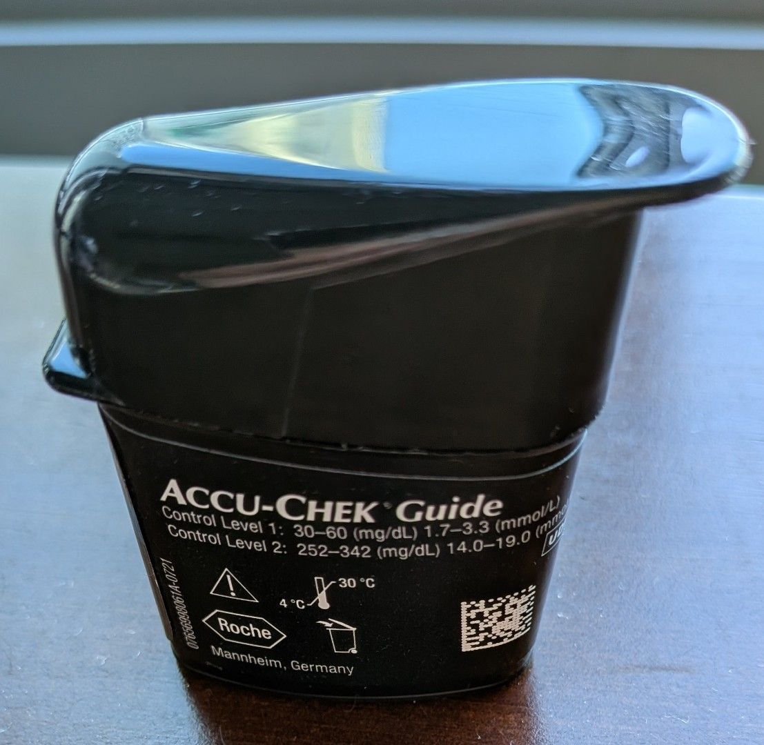 Accu-Chek Guide Control Solution - Exp 2027, Health & Nutrition ...