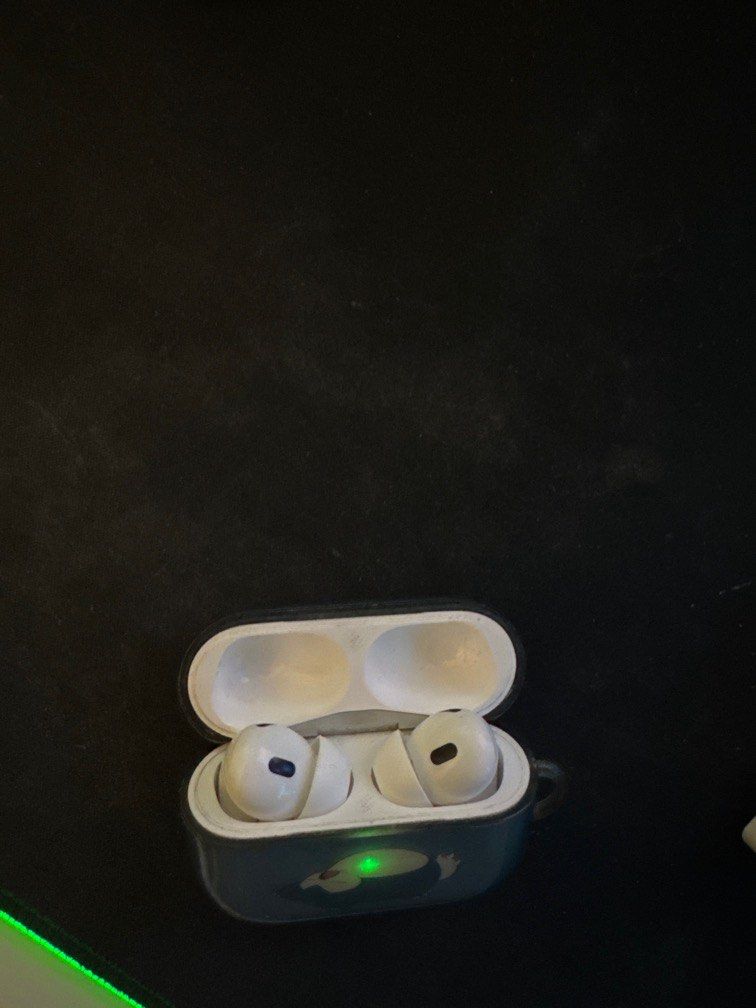 Air pod pros (2nd generation), Audio, Earphones on Carousell