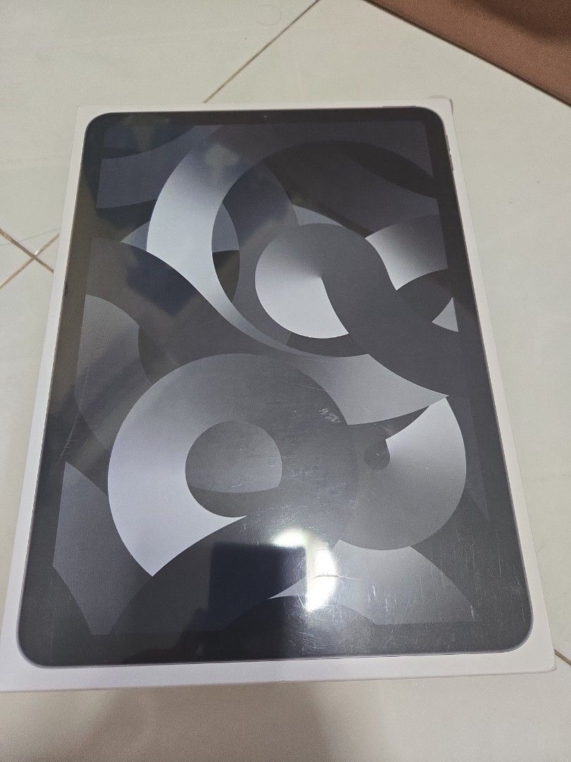 Apple iPad Air (5th Gen) 256GB Wi-Fi, Mobile Phones & Gadgets, Tablets ...