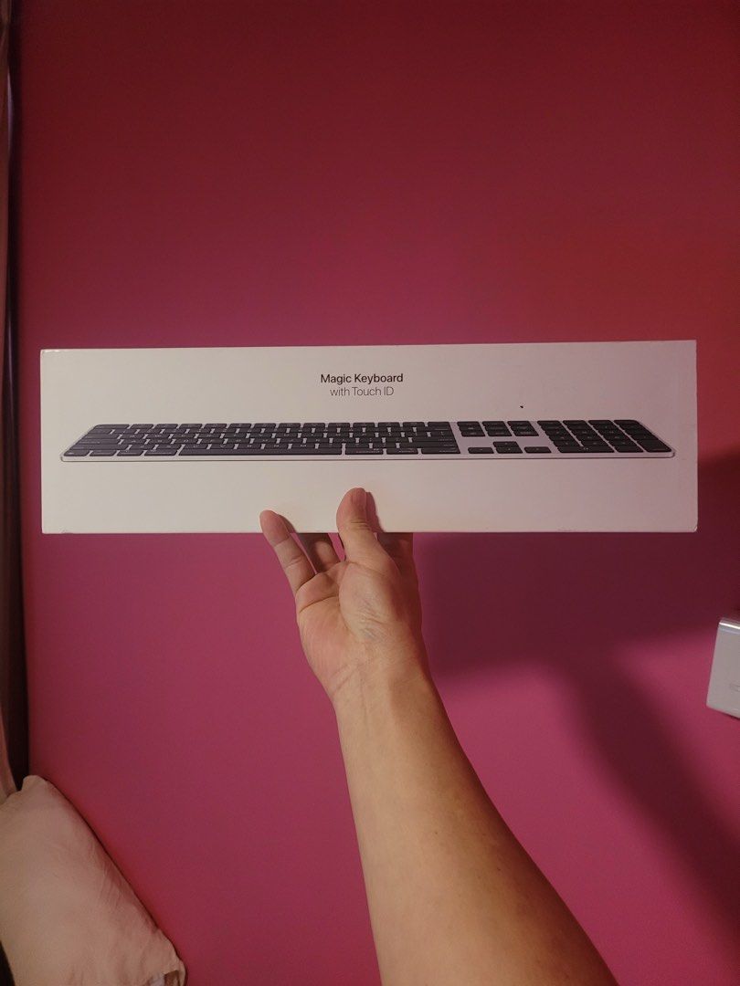 Apple Magic Keyboard with Touch ID (USB-C), Computers & Tech, Parts ...